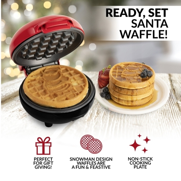 Nostalgia | Kitchen | Limited Edition Mimi Waffle Maker Santa | Poshmark